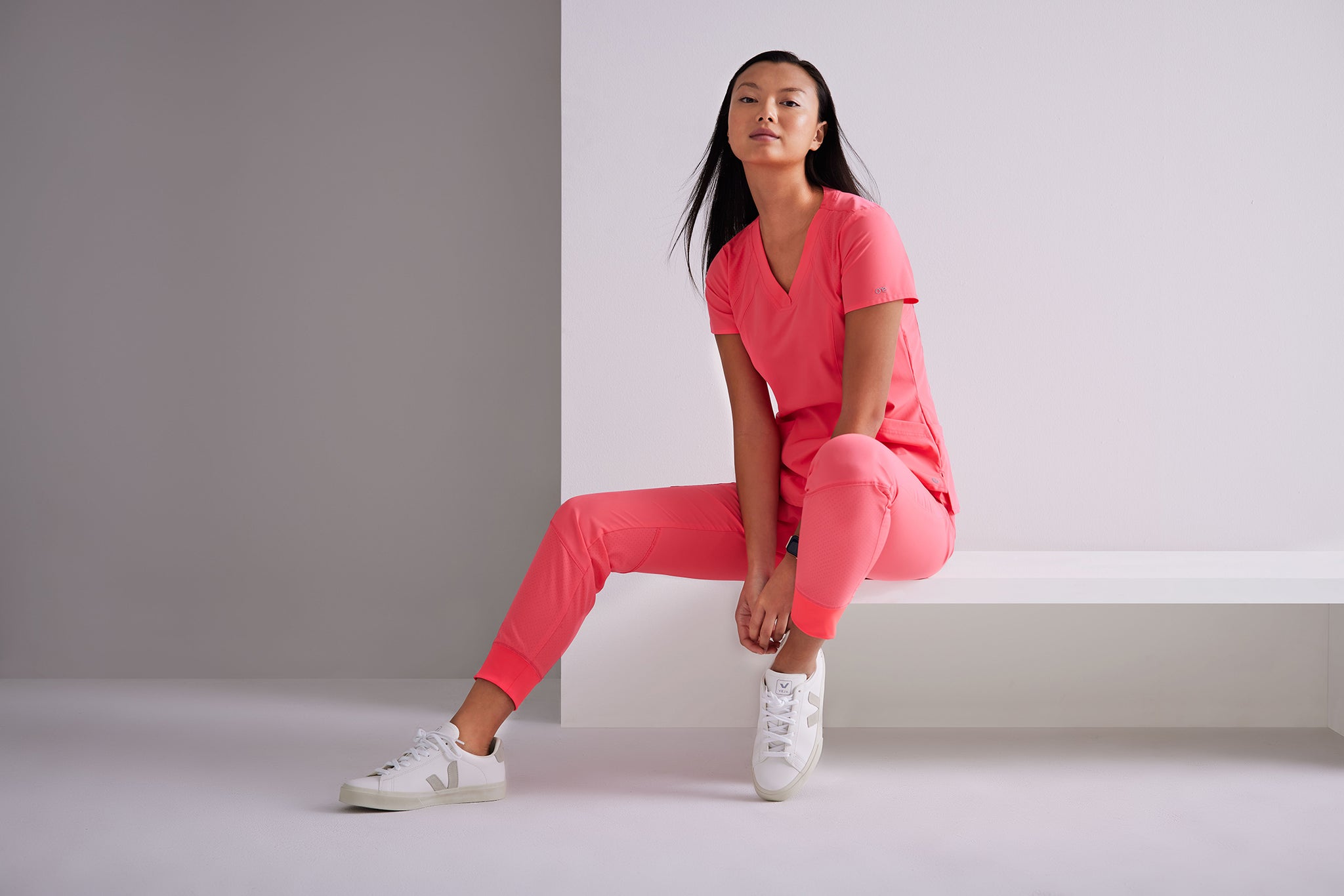 Top Medical Scrub Trends to Watch in Spring 2022 – Barco